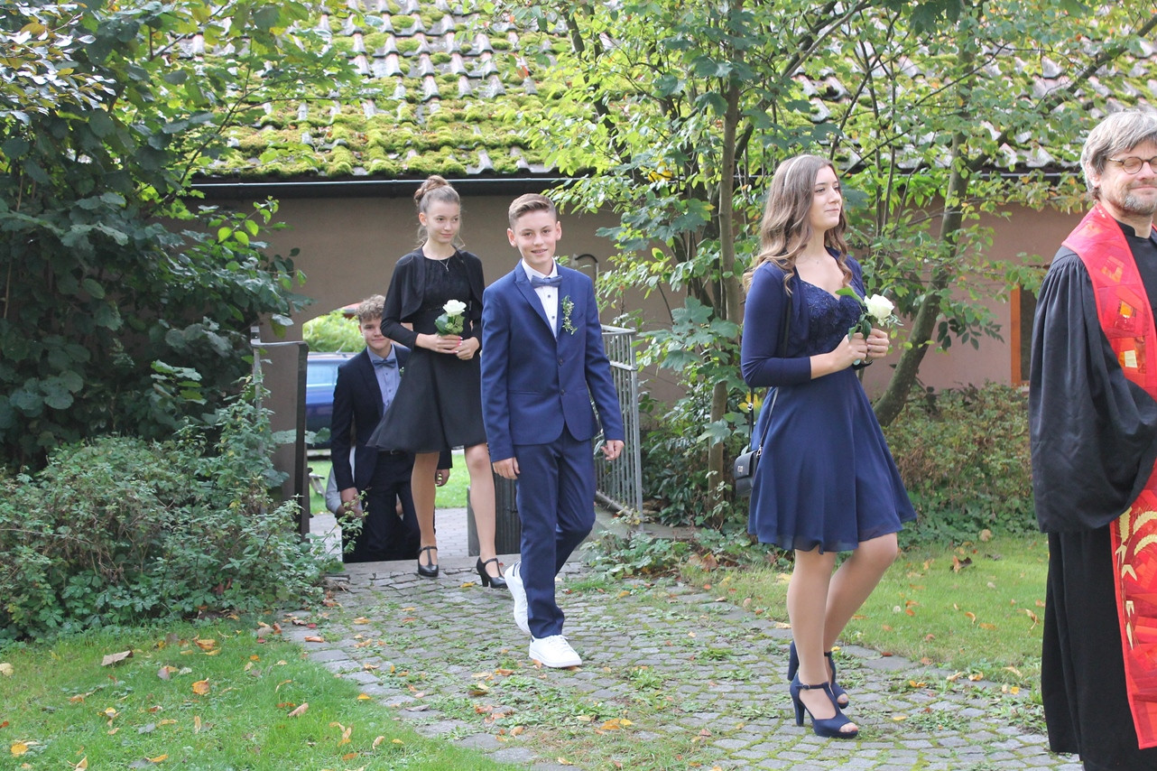 Zautendorfer Konfirmation 2020 - Endlich konnten unsere Konfirmanden/innen feiern! | Evangelisch ...